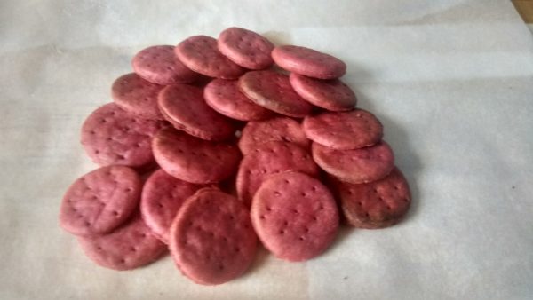 Beetroot Crackers Recipe - Navirundu
