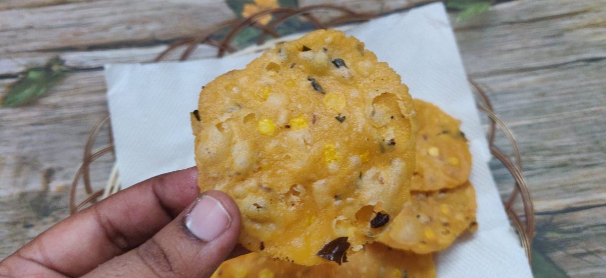 Chekkalu Recipe | Pappu Chekkalu Recipe | Andhra Style Thattai Recipe ...