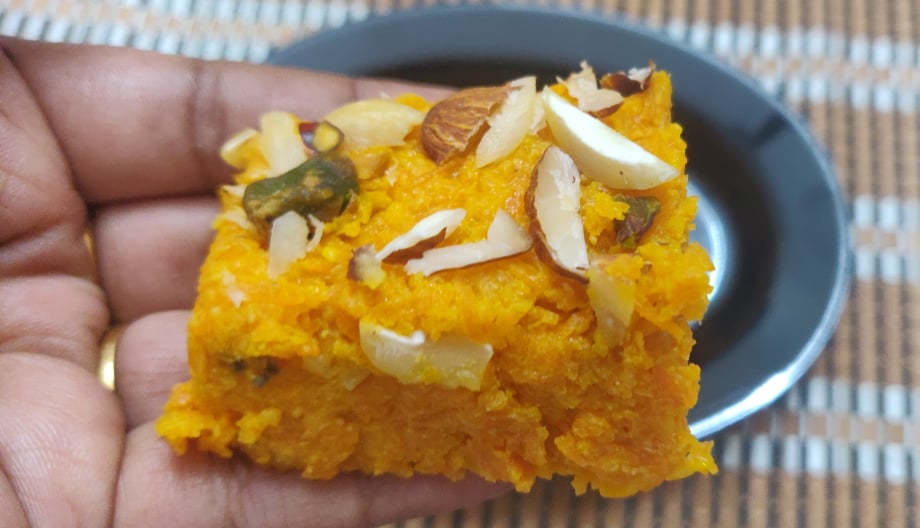 Carrot Burfi Recipe | Gajar Ki Burfi | How to make Carrot Burfi - nams ...